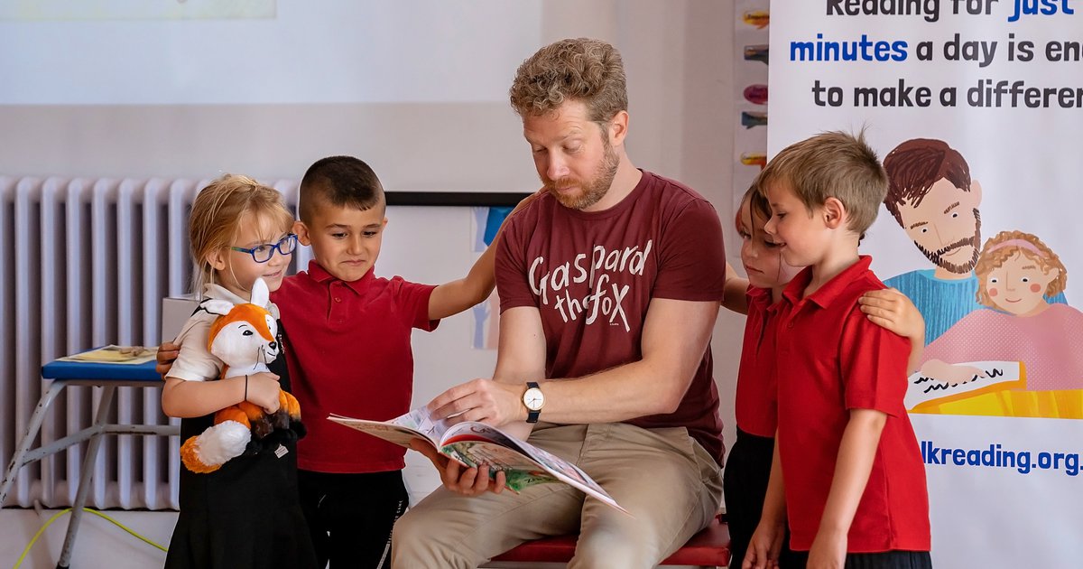 Suffolk Schools' Reading Pledge | National Literacy Trust