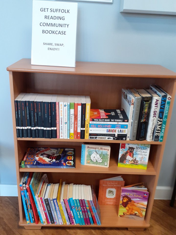 Haverhill community bookshelves | National Literacy Trust